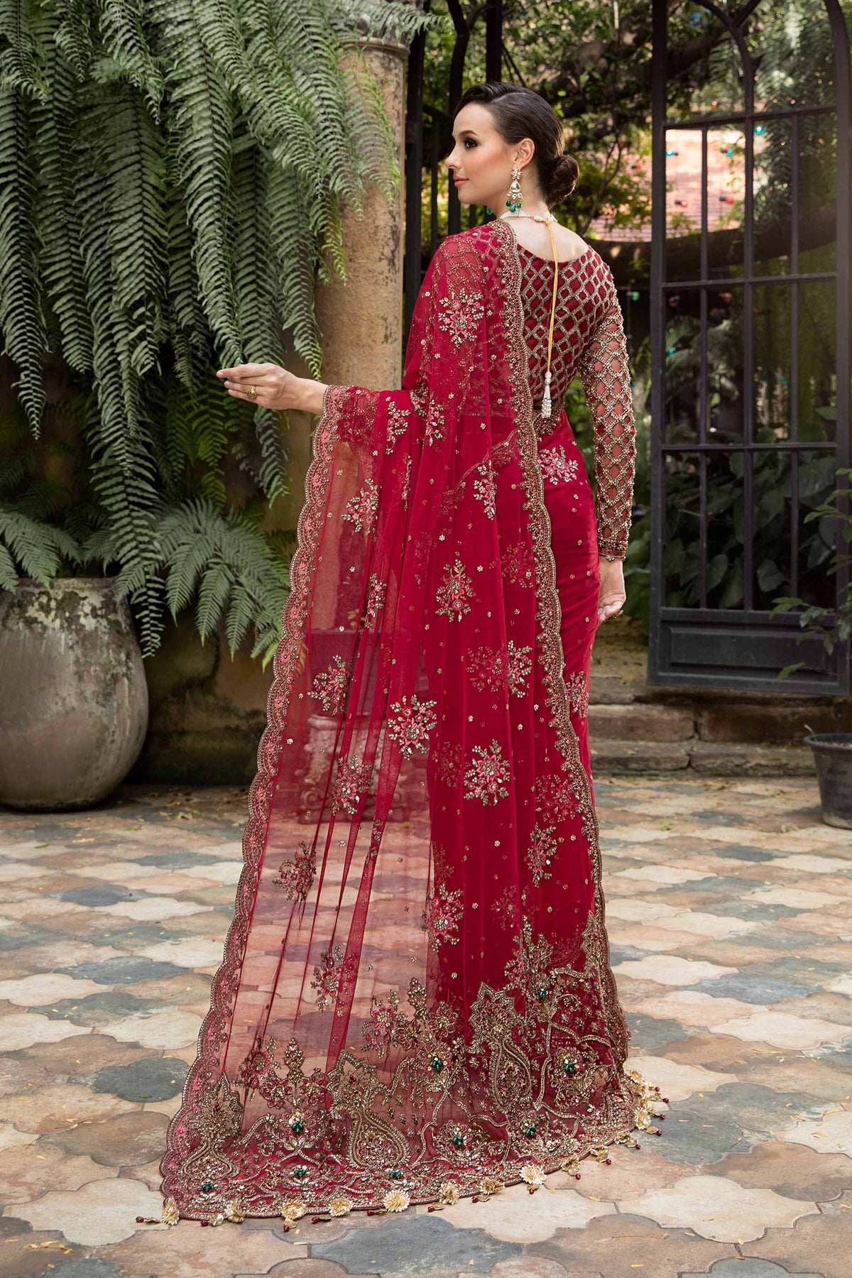 Red Pakistani Wedding Dress in Net Bridal Saree Style – Nameera by Farooq