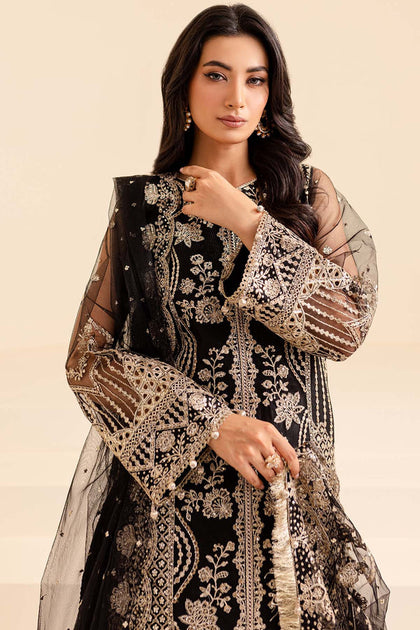 Elegant Embellished Black Pakistani Wedding Dress in Pishwas Style ...