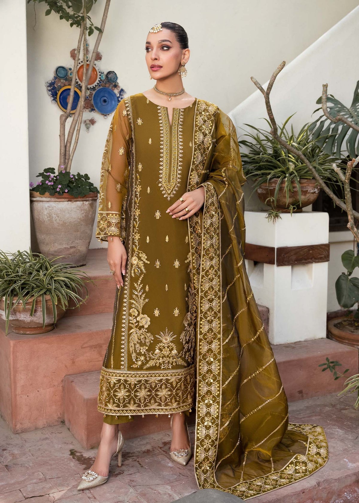 Luxury Mehndi Green Pakistani Salwar Kameez Suit – Nameera by Farooq
