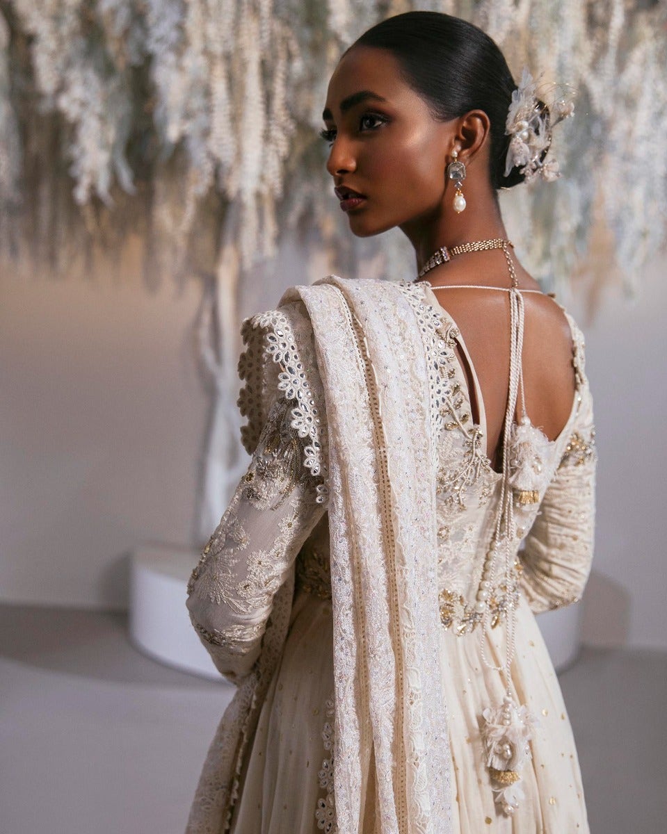 Heavy White Pishwas Frock for Pakistani Wedding Dresses – Nameera by Farooq
