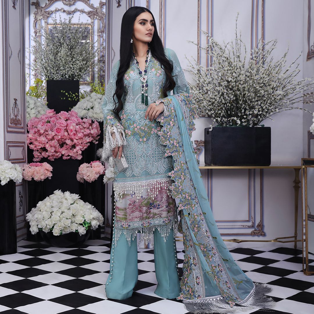 Buy Beautiful Pret Ladies Collection 2019 in USA from us – Nameera by ...