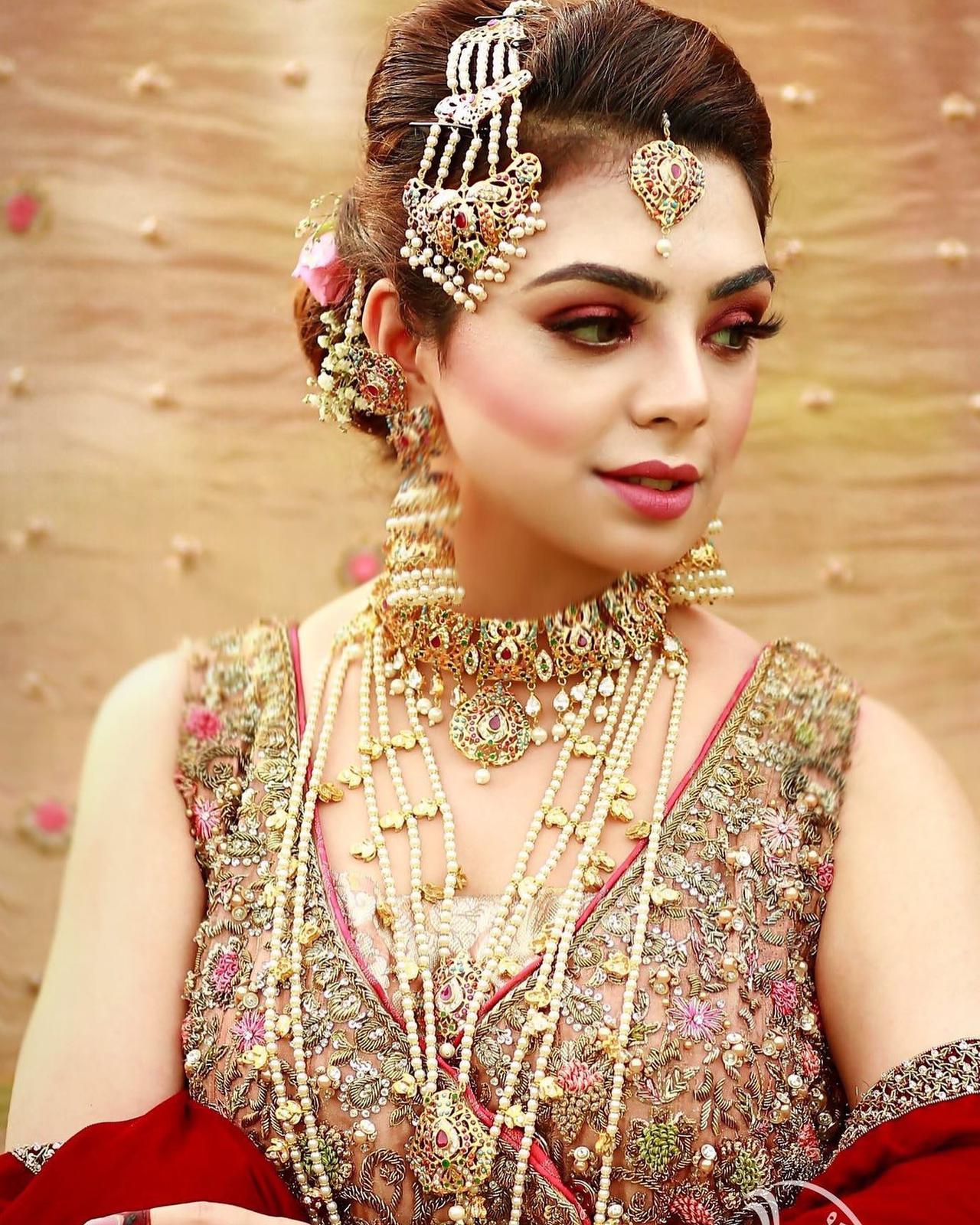 Bridal Heavy Necklace and Rani Haar Latest Design – Nameera by Farooq