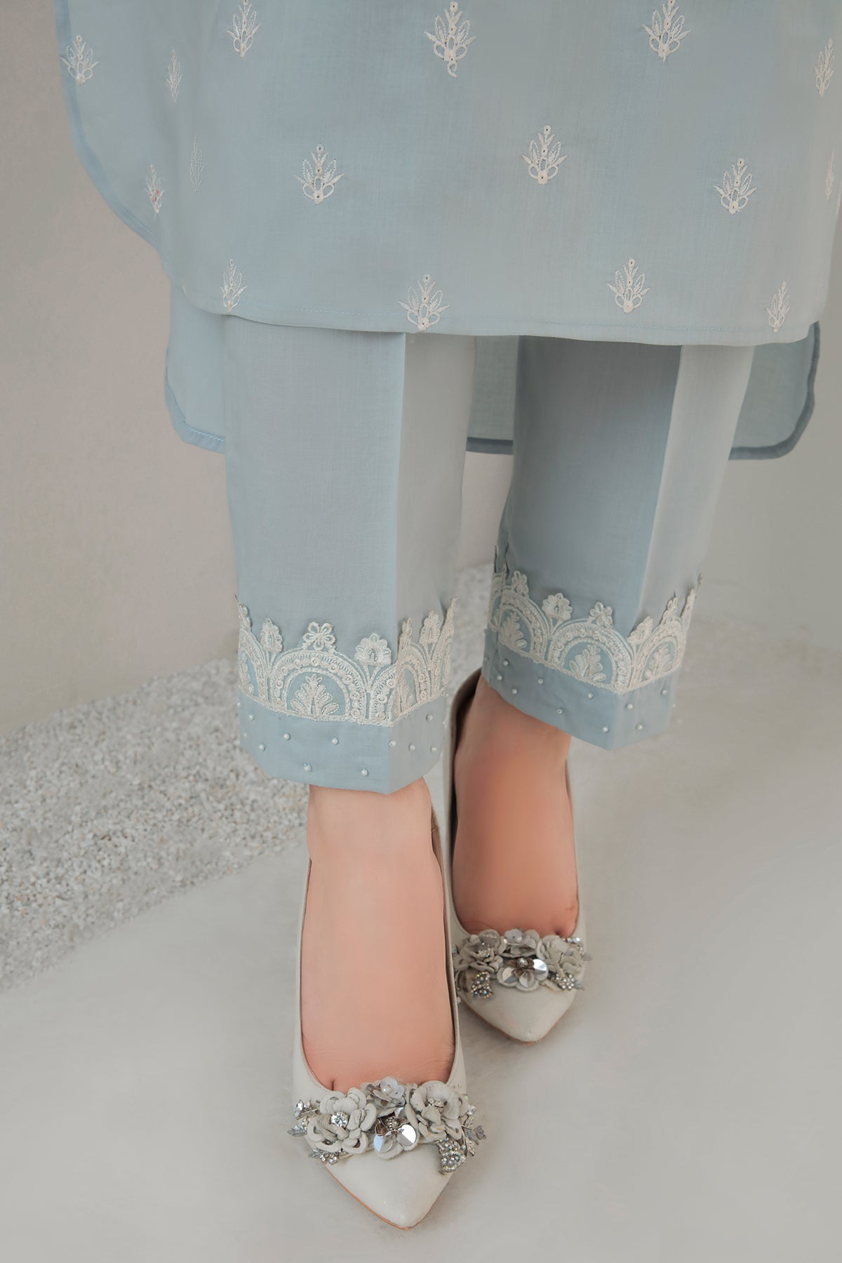 Buy Sky Blue Pakistani Traditional Kameez Capri 2023 – Nameera by Farooq