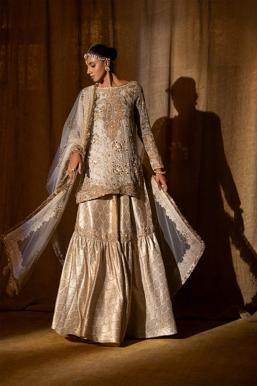 Embroidered White Sharara Shirt Pakistani Wedding Dresses 2023 ...