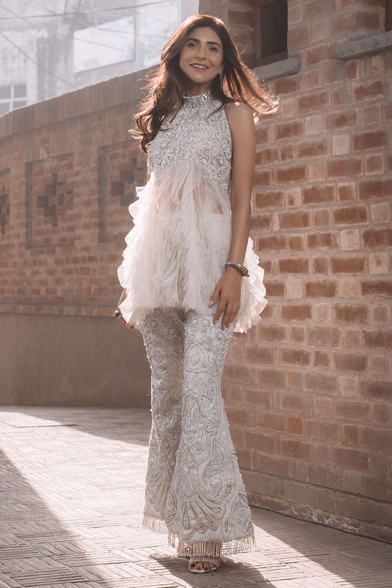 Designer Heavy White Pakistani Party Dresses in Kameez Trouser ...