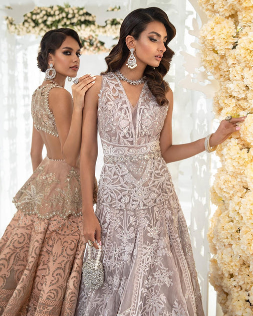 Heavily Embellished Indian Bridal Wear Peach Mermaid Lehenga – Nameera ...