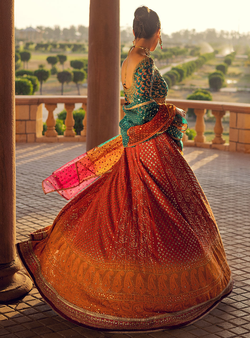 Latest Indian Bridal Lehenga Choli Wedding Dress for Mehndi – Nameera ...