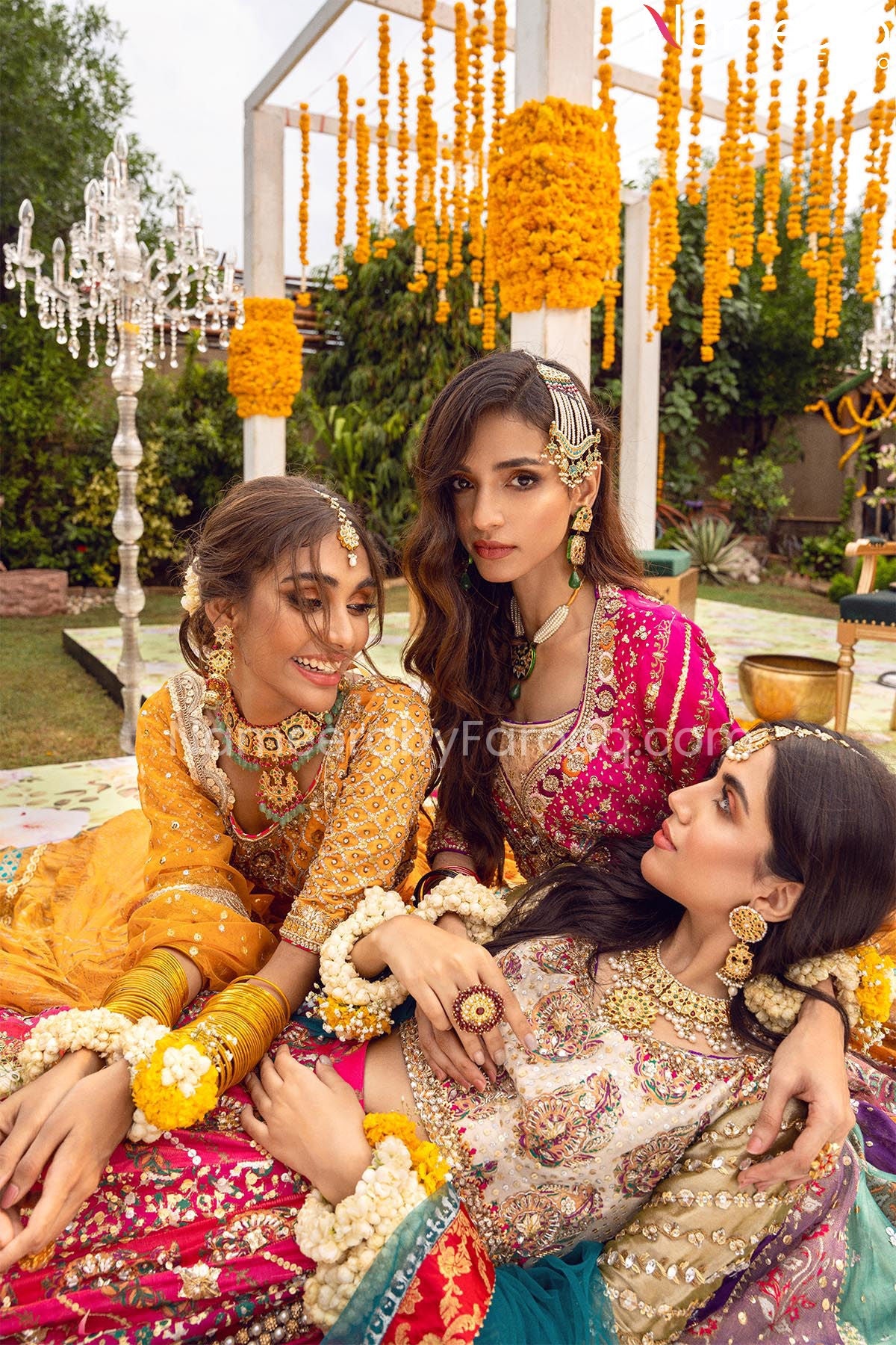 Traditional Pakistani Bridal Choli and Yellow Lehenga Online – Nameera ...