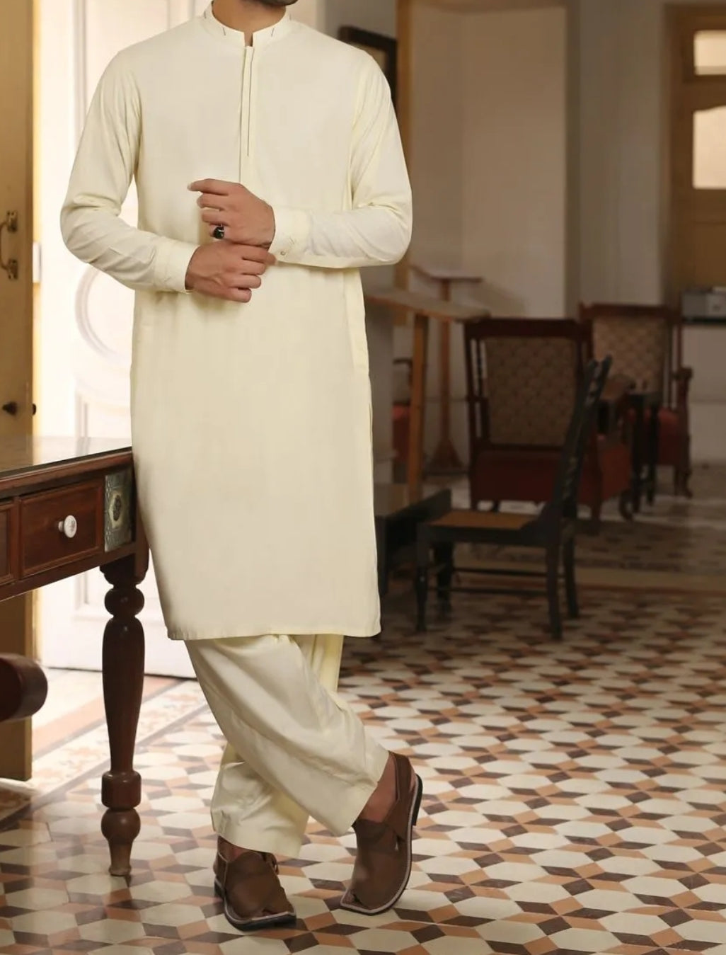 Buy this men's Pakistani suits online in USA from us – Nameera by Farooq
