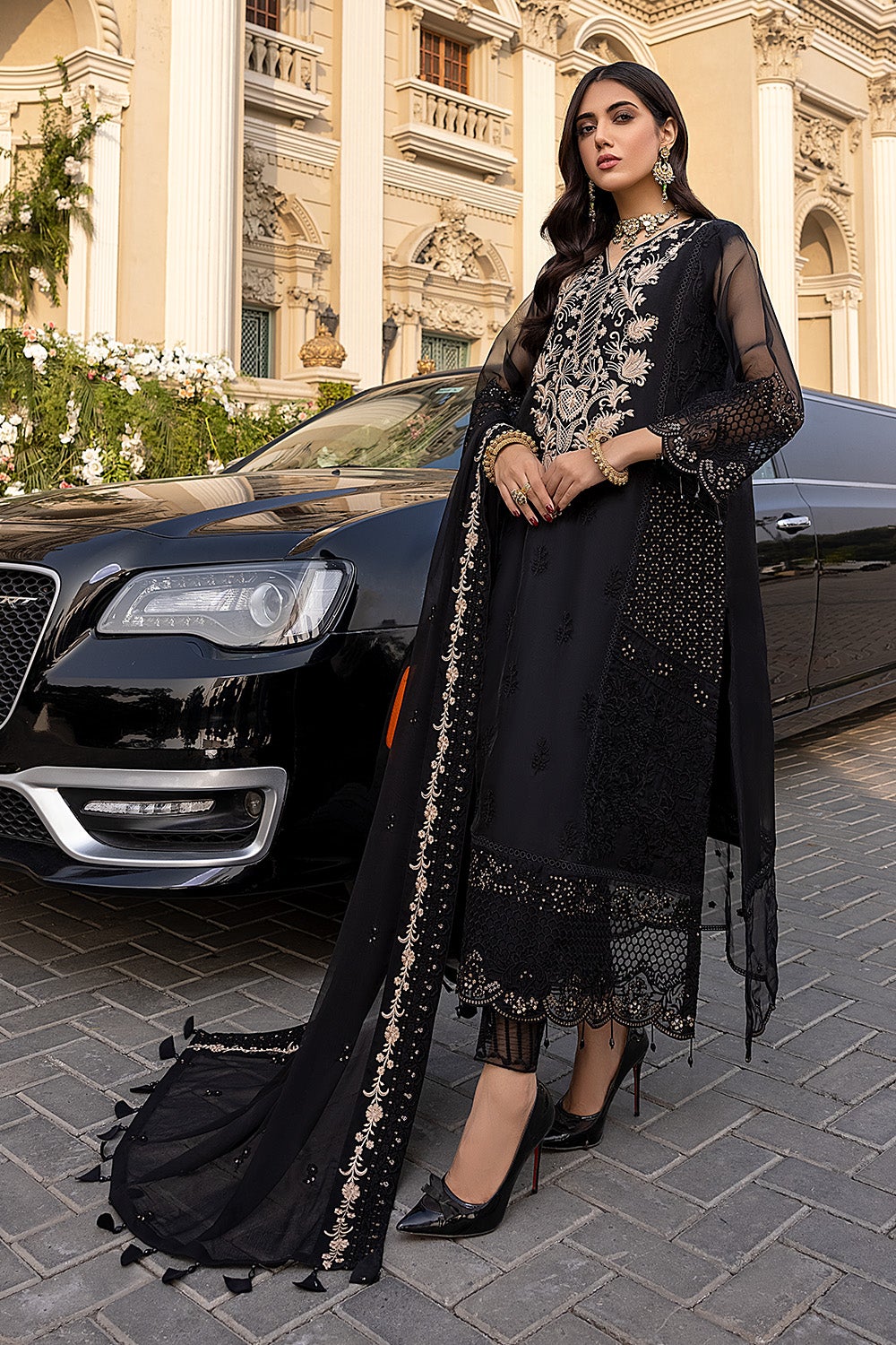 Latest Modern Salwar Kameez in Trendy Black Color Online – Nameera by ...