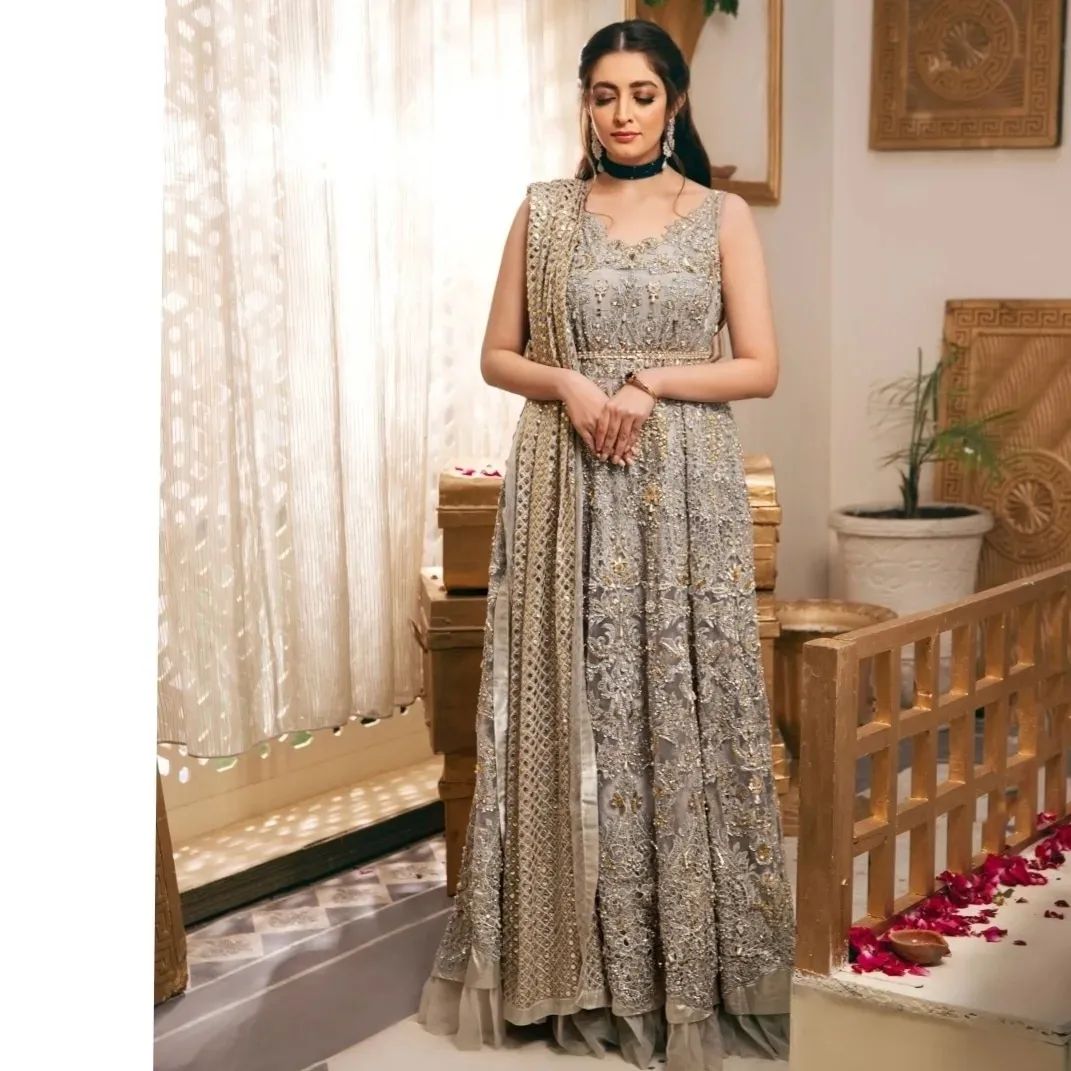 Pakistani Bridal Dress in Embellished Pishwas Style Online – Nameera by ...