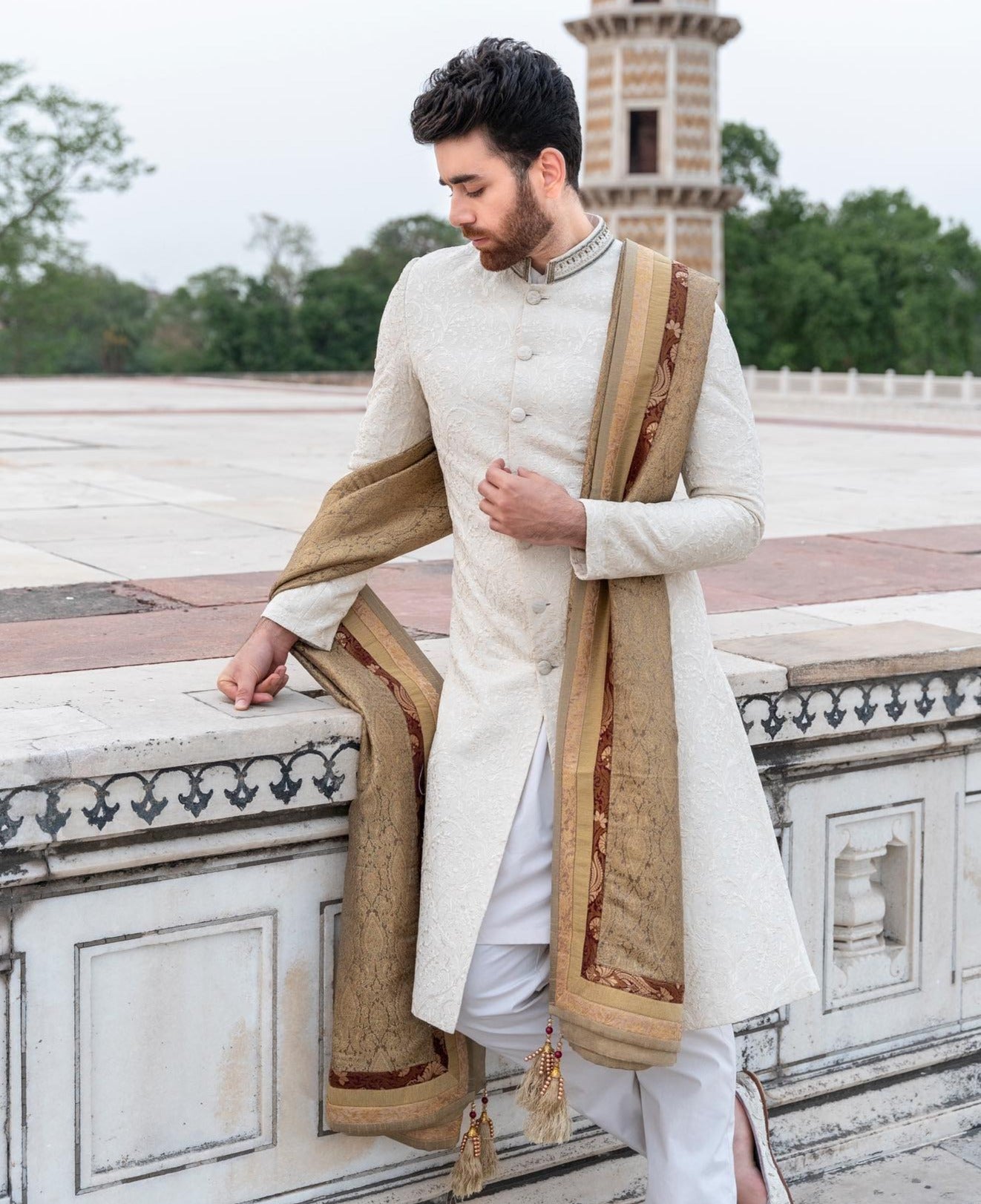 Authentic Pakistani Sherwani Style with Shawl Pakistani Groom Dress ...
