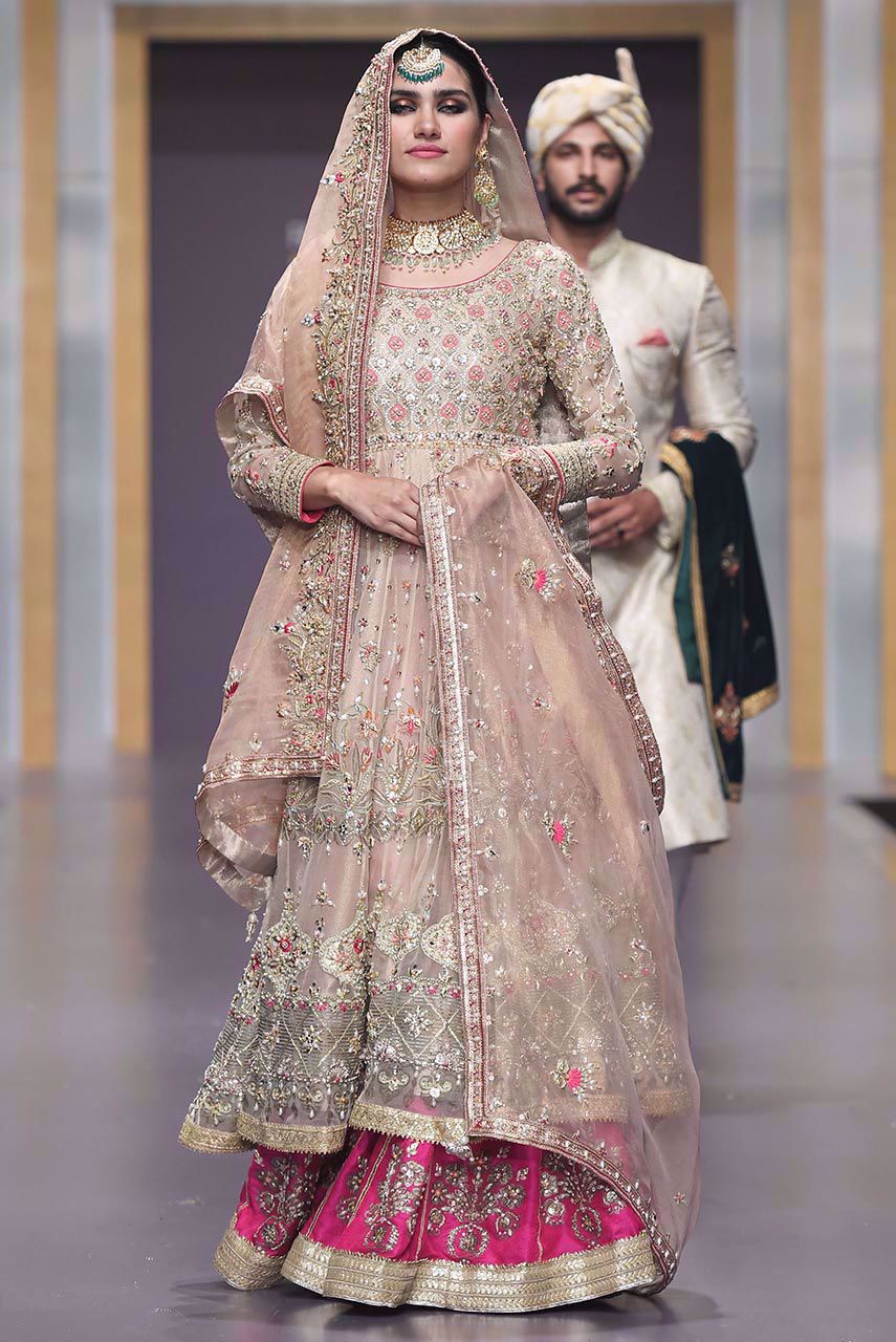 Buy Pakistani Bridal Dress in Pink Color for Wedding – Nameera by Farooq
