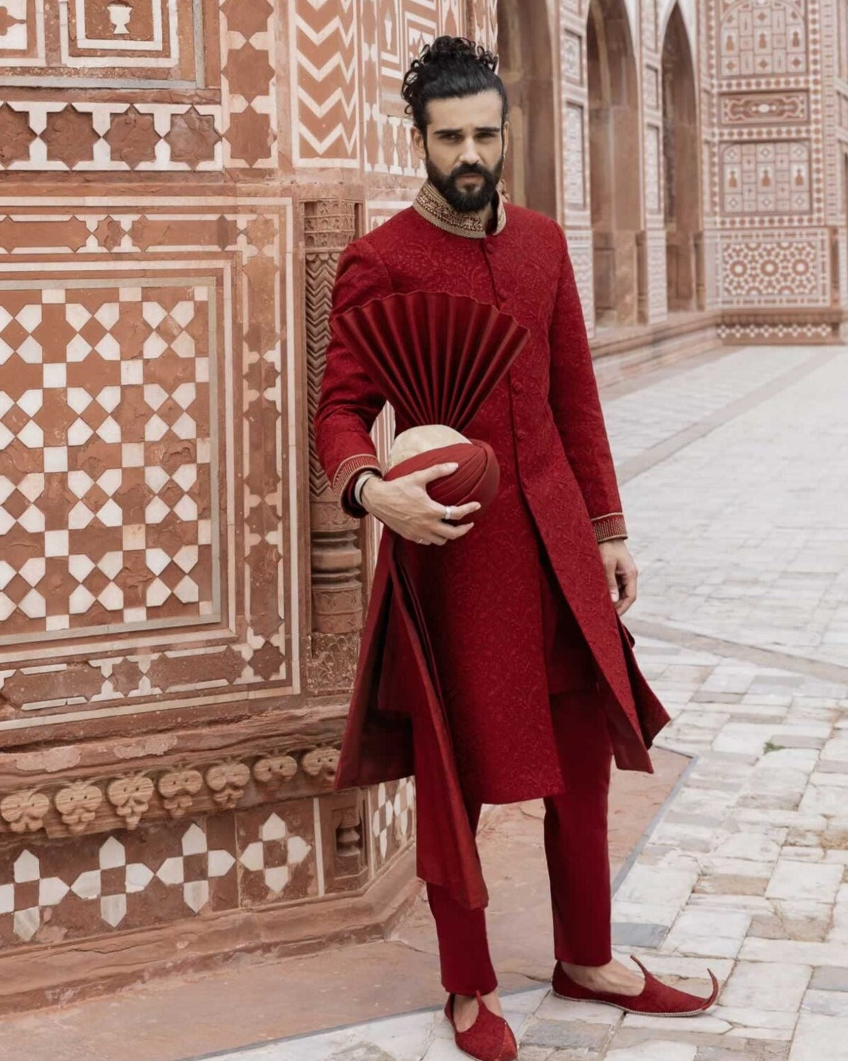 Red Pakistani Mens Sherwani with Turban Dress Pakistani Groom Dresses ...