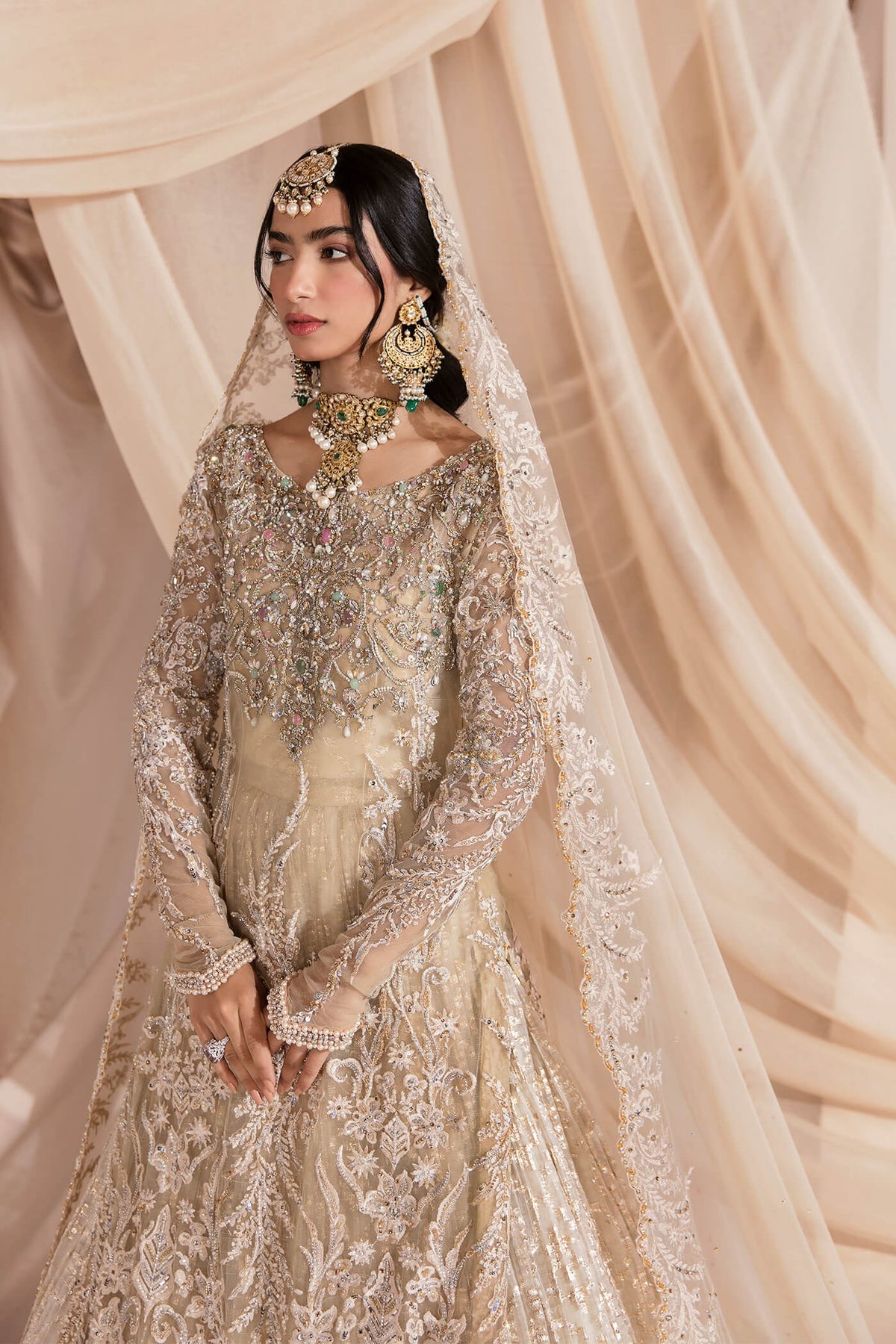 Tena Durrani White Bridal Lehenga Shirt Pakistani Wedding Dresses – Nameera by Farooq